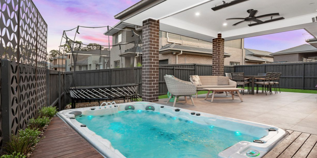 The History Of Splashes | About Splshes | Splashes Spa World