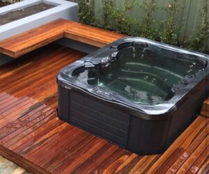 Spas Australia | Swim Spas Australia | Splashes Spa World